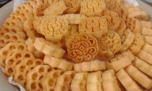 17 Jenis Kuih Popular Yang Confirm Laku Time Hari Raya - REMAJA