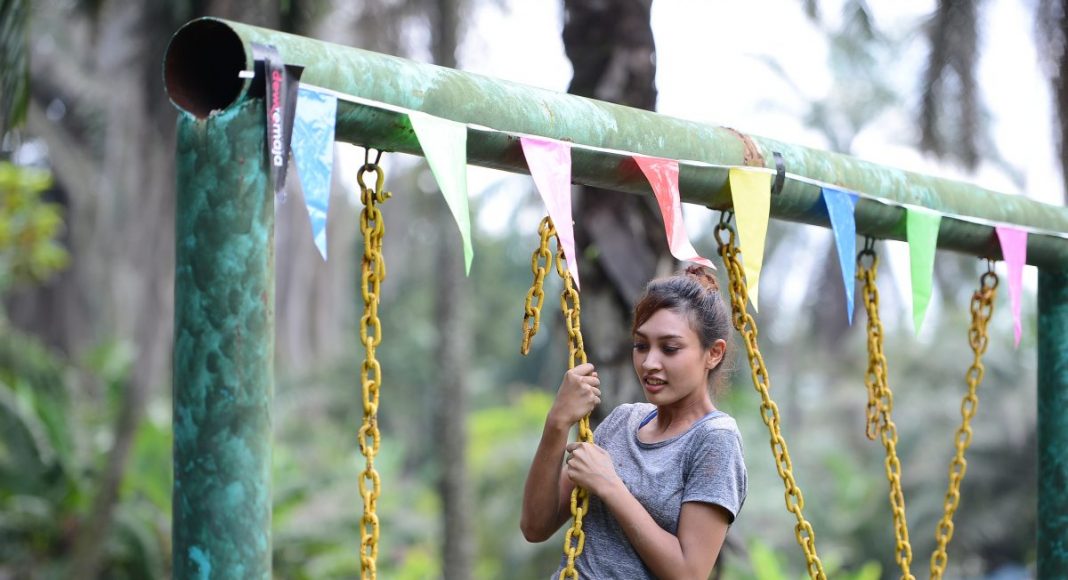 Pramugari, Zeera Azizi Peserta Pertama Tinggalkan Dewi Remaja 2018/2019