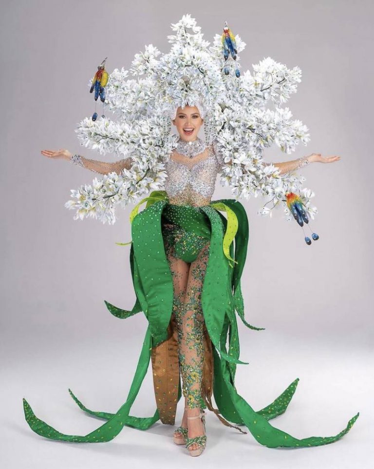 15 Kostum Nasional Menarik Ratu Cantik. Ada Yang Menarik, Ada Yang Pelik!