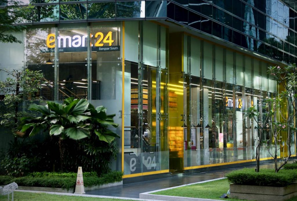 Bunga Tanjong Pecah Sembilan, Bunga Rasmi Negeri Selangor. Mekar ...