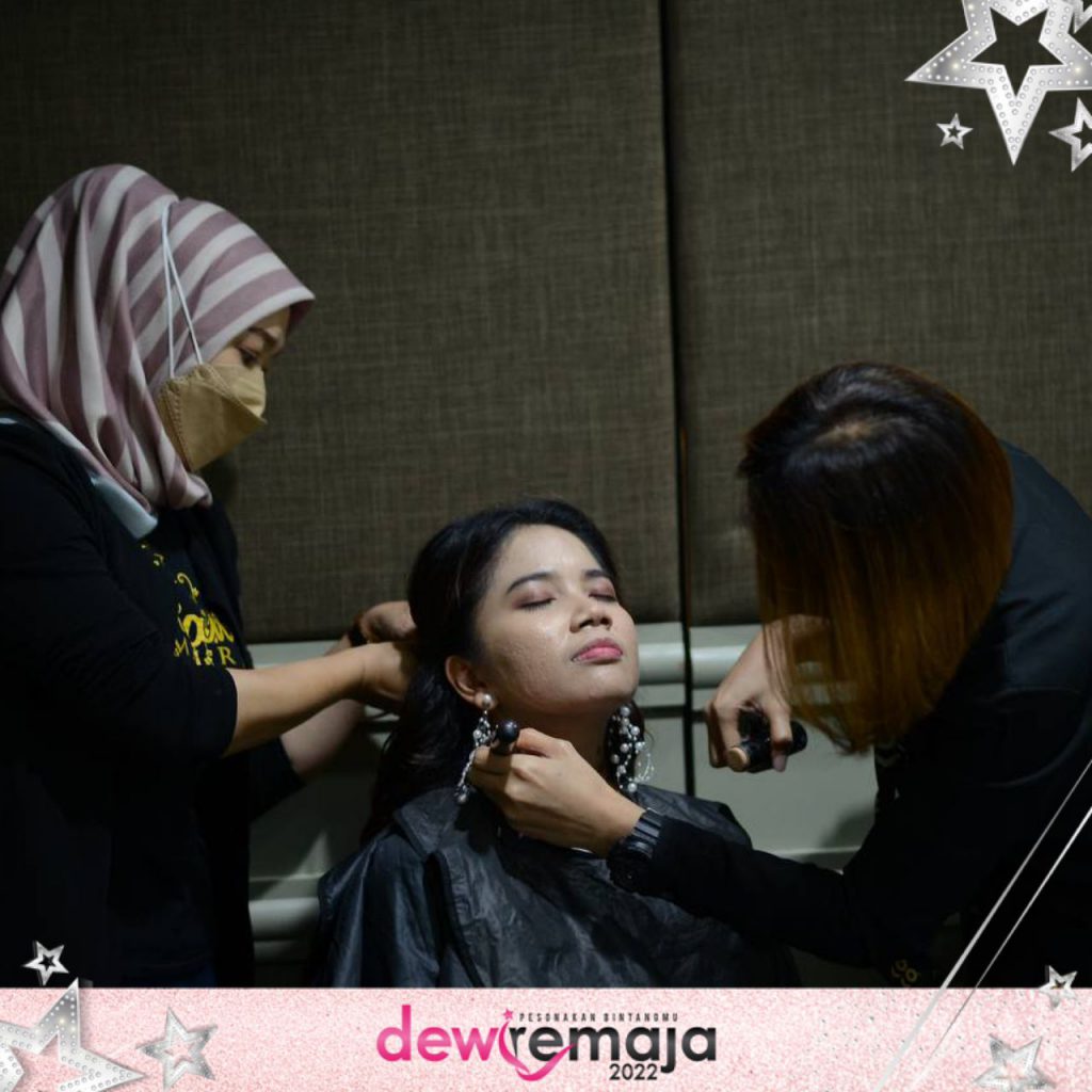 Sesi Uji Bakat Pertama Dewi Remaja 2022 Berlangsung Meriah Di Hotel ...