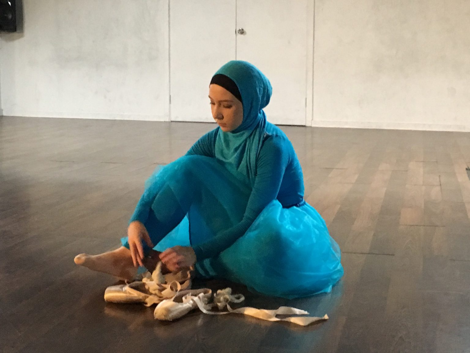 Ballerina Berhijab Pertama Di Dunia, Kenali Si Cantik Manis Stephanie ...
