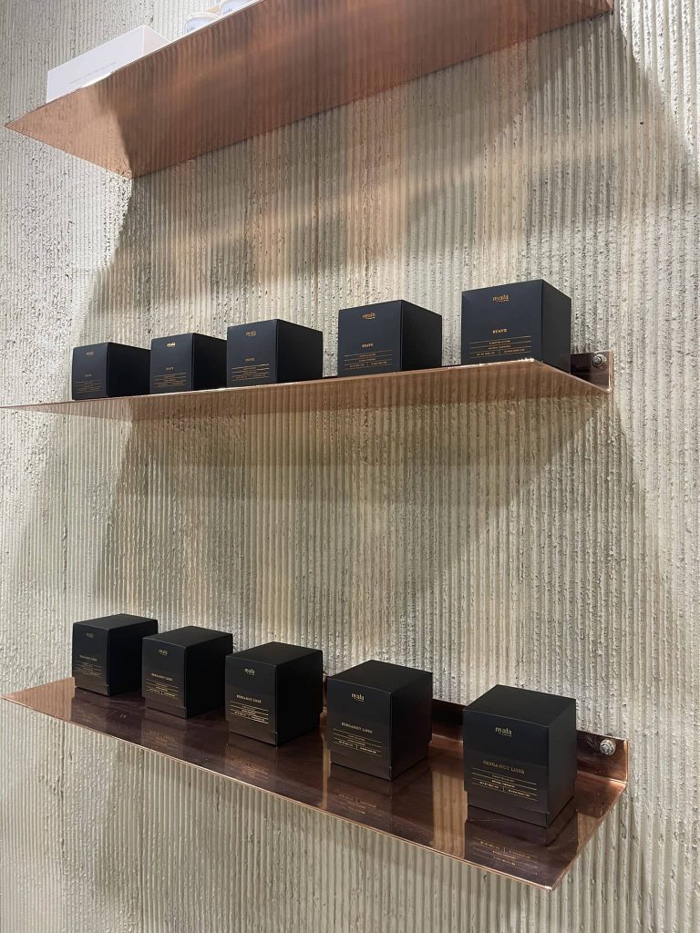 Bermula Jual Lilin Di Rumah, Azfar Heri Bangga Berjaya Buka Concept ...