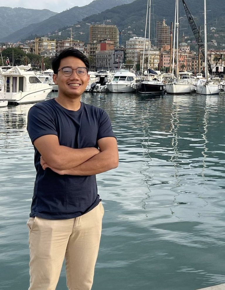 Setelah 14 Hari Tenggelam Di Sungai Aare, Mayat Emmeril Khan Mumtaz ...