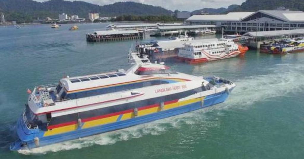 Harga Tiket Feri Ke Langkawi Dinaikkan Bagi Menampung Kos Gaji Pekerja