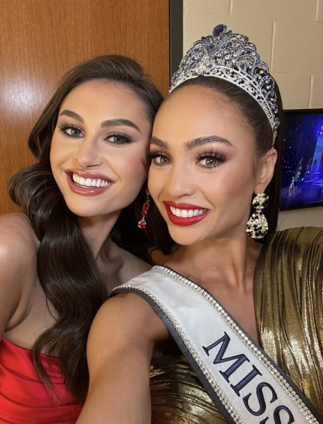 Miss Universe 2022, R’Bonney Gabriel Letak Jawatan Sebagai Miss USA ...