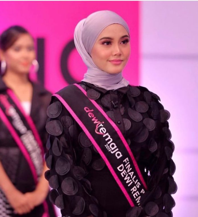 Angan-Angan Di Kamar Uji Bakat Dewi Remaja Jadi Realiti, Syamira Nazir ...