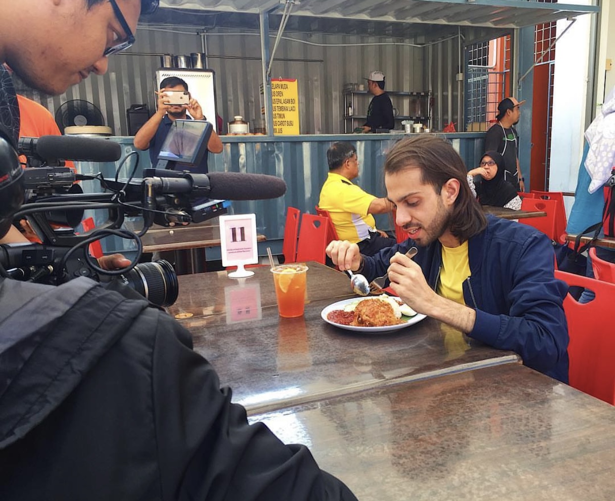 “Bernafas Melalui Kenangan & Cinta Yang Kami Kongsi,” – Adam Didam ...