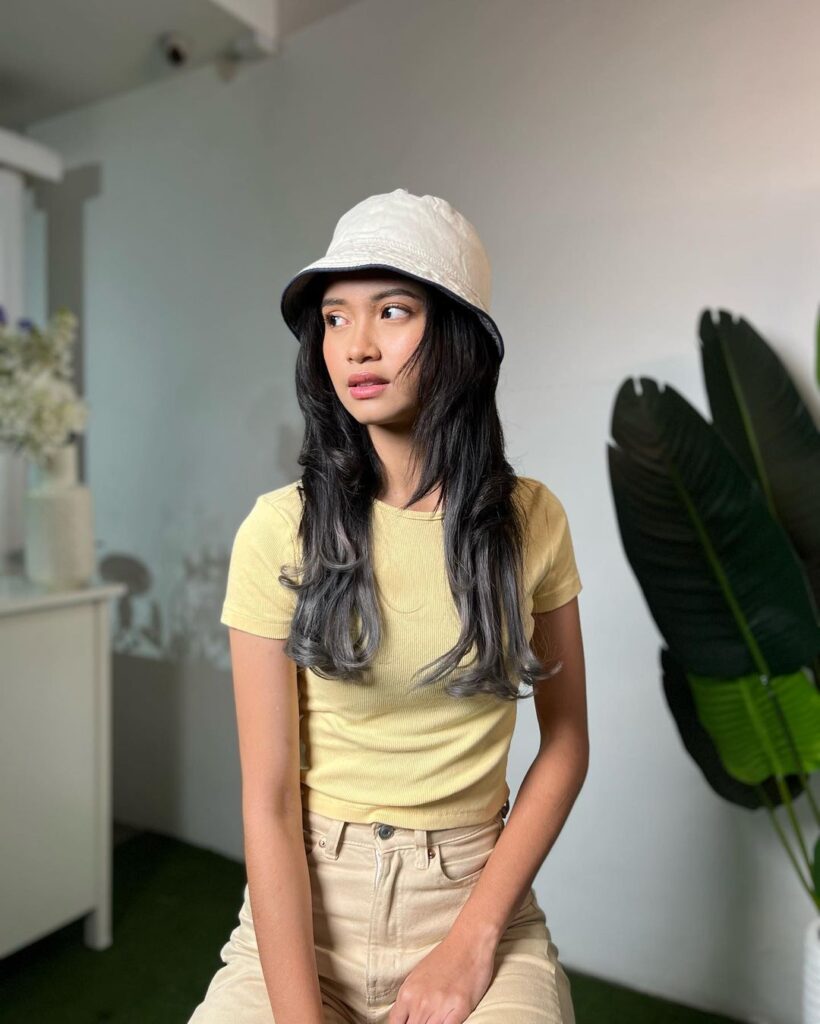 "Saya Bukan Datang Dari Keluarga Senang" -Bapa Jadi Tulang Belakang ...