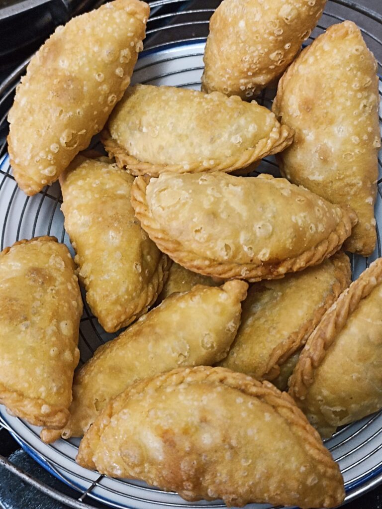 Kuih Kegemaran Ramai! Karipap Duduki Tangga Kelima Pastri Paling Sedap ...