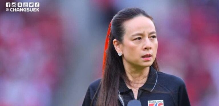 Wanita Disebalik KEJAYAAN Bola Sepak Thailand, 10 Fakta Tentang MADAM PANG!